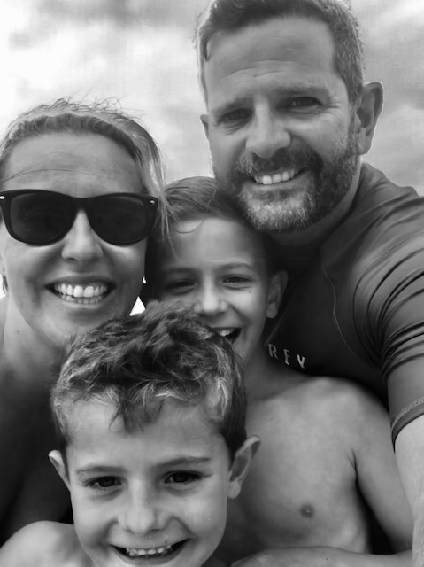 We’re the Mosers – a desperately ordinary family of 4, who, (pretty ...